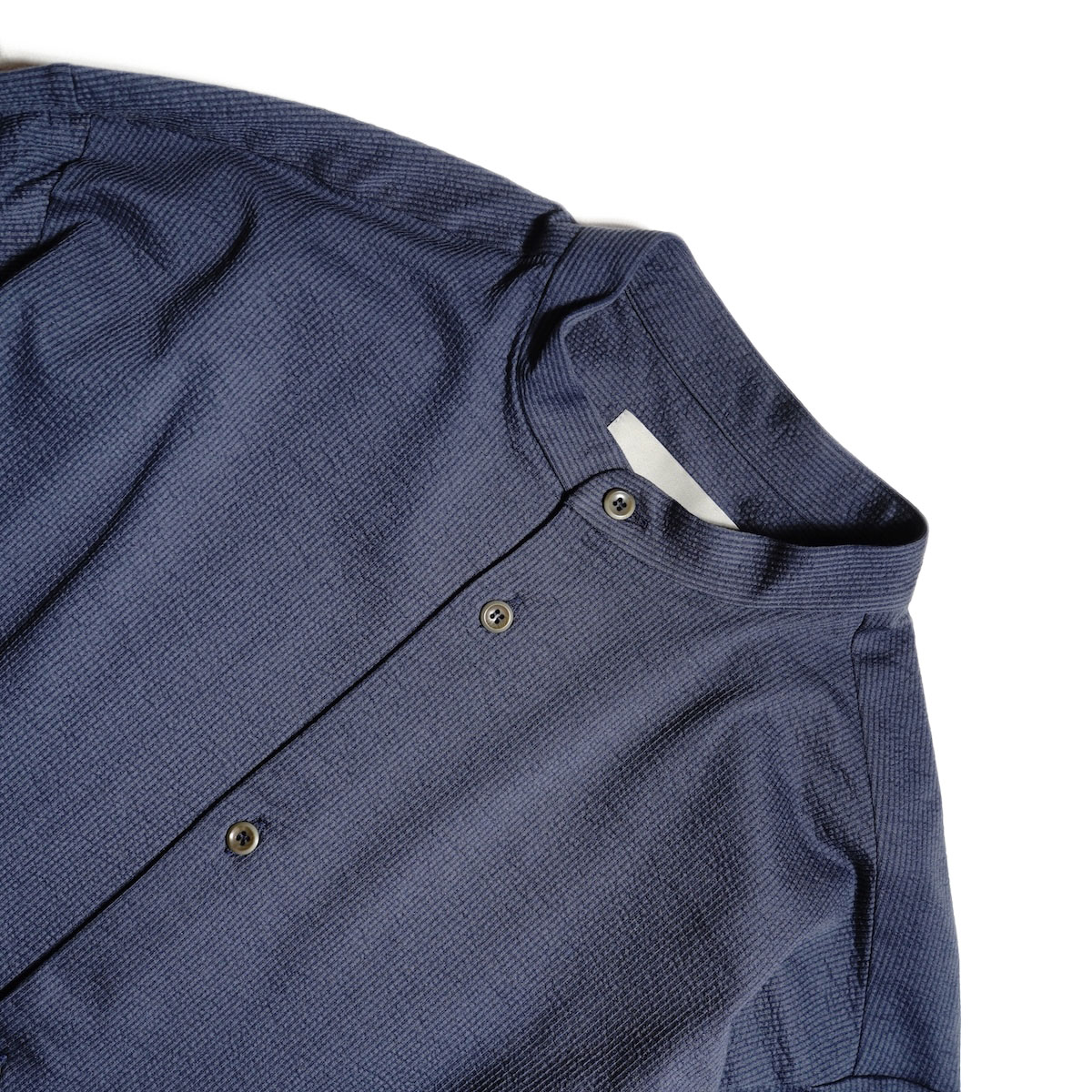 CURLY&Co. / SHADOW STRIPE BAND COLLAR SHIRT (Navy Black)