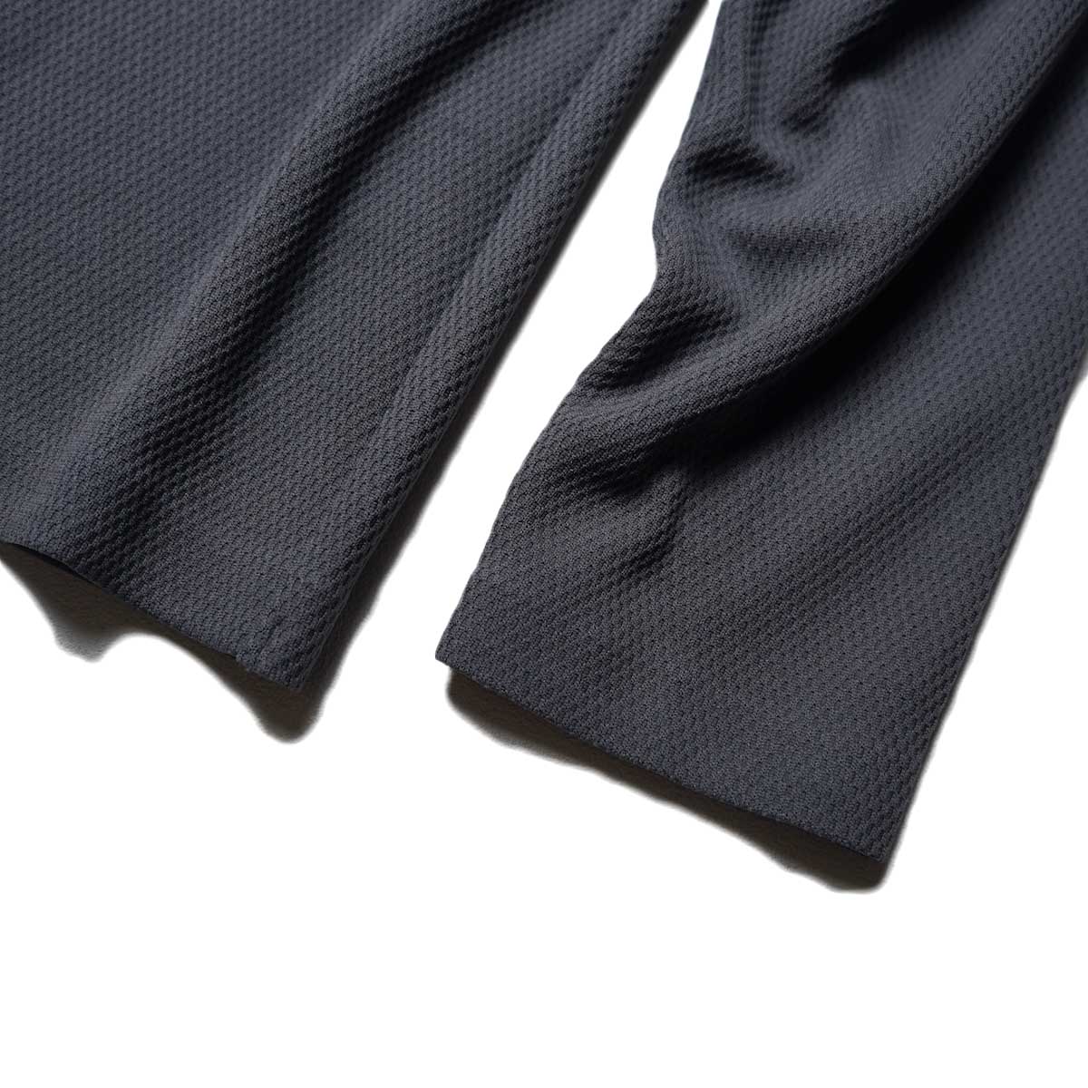 DESCENTE ALLTERRAIN /THERMAL L/S TEE (Charcoal)