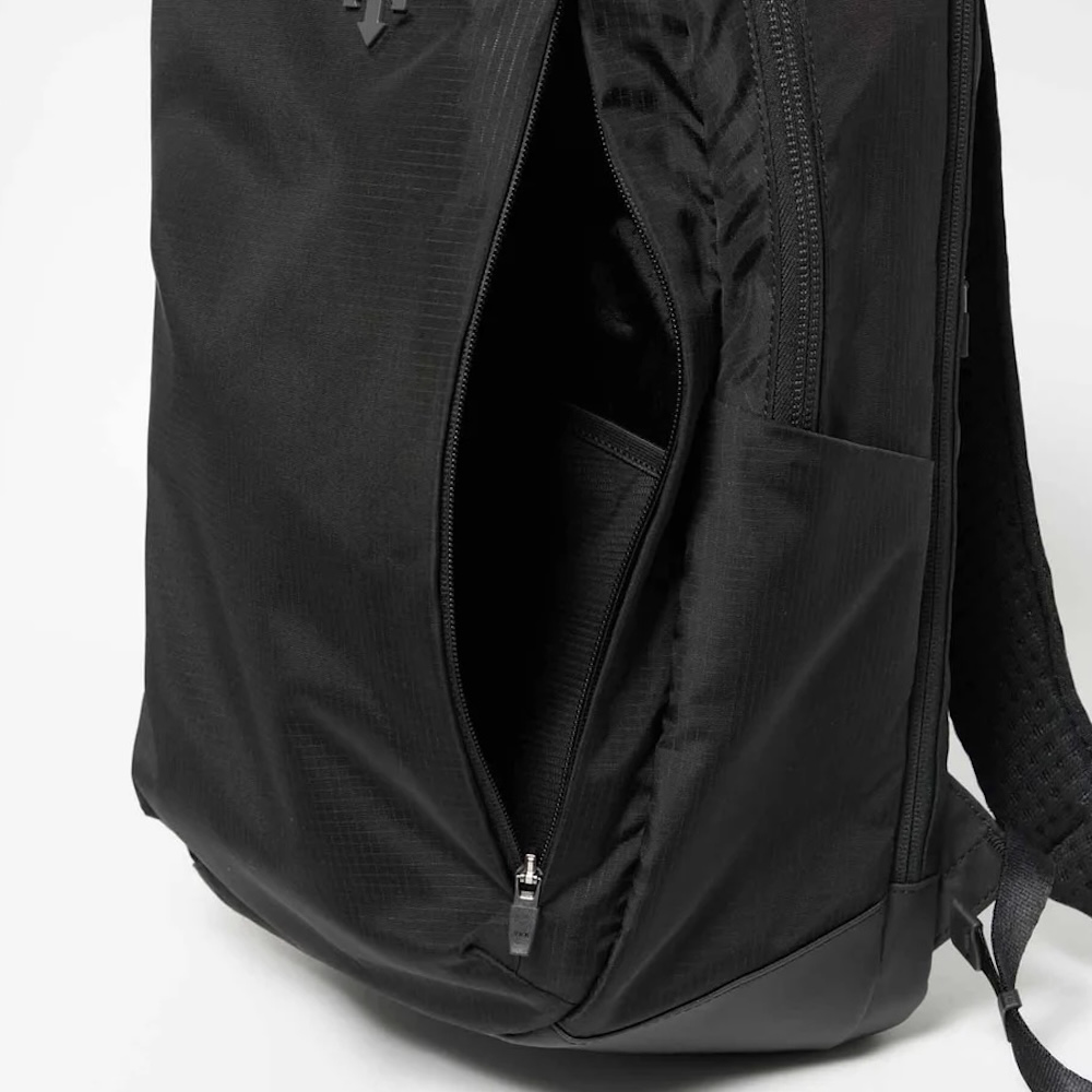DESCENTE ALLTERRAIN / AEROSTREAM BACKPACK 18 CS (Black)
