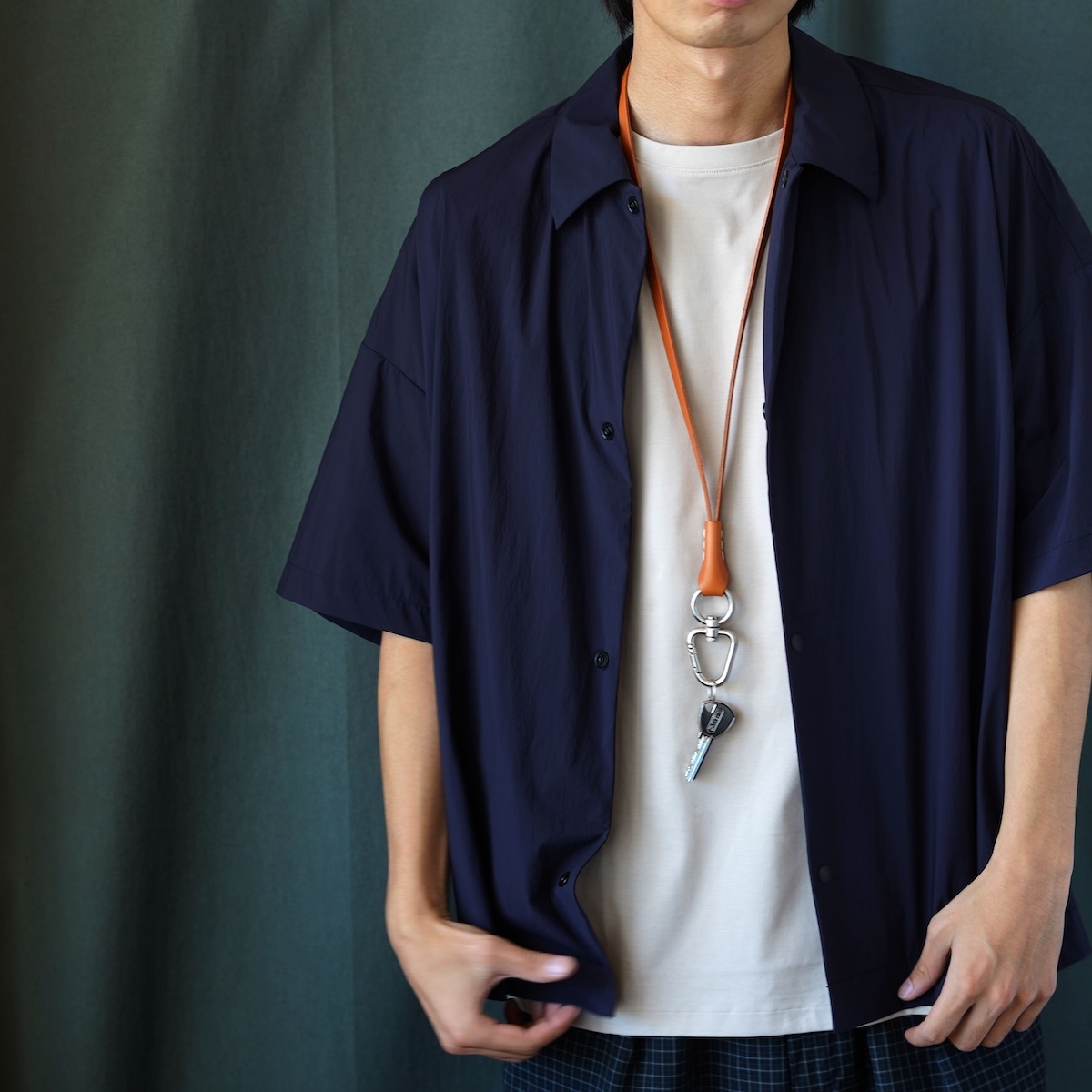 Hender Scheme / neckstrap 使用イメージ